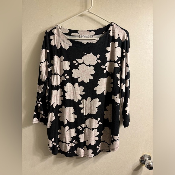 Tops | Fighting Eel Top | Poshmark